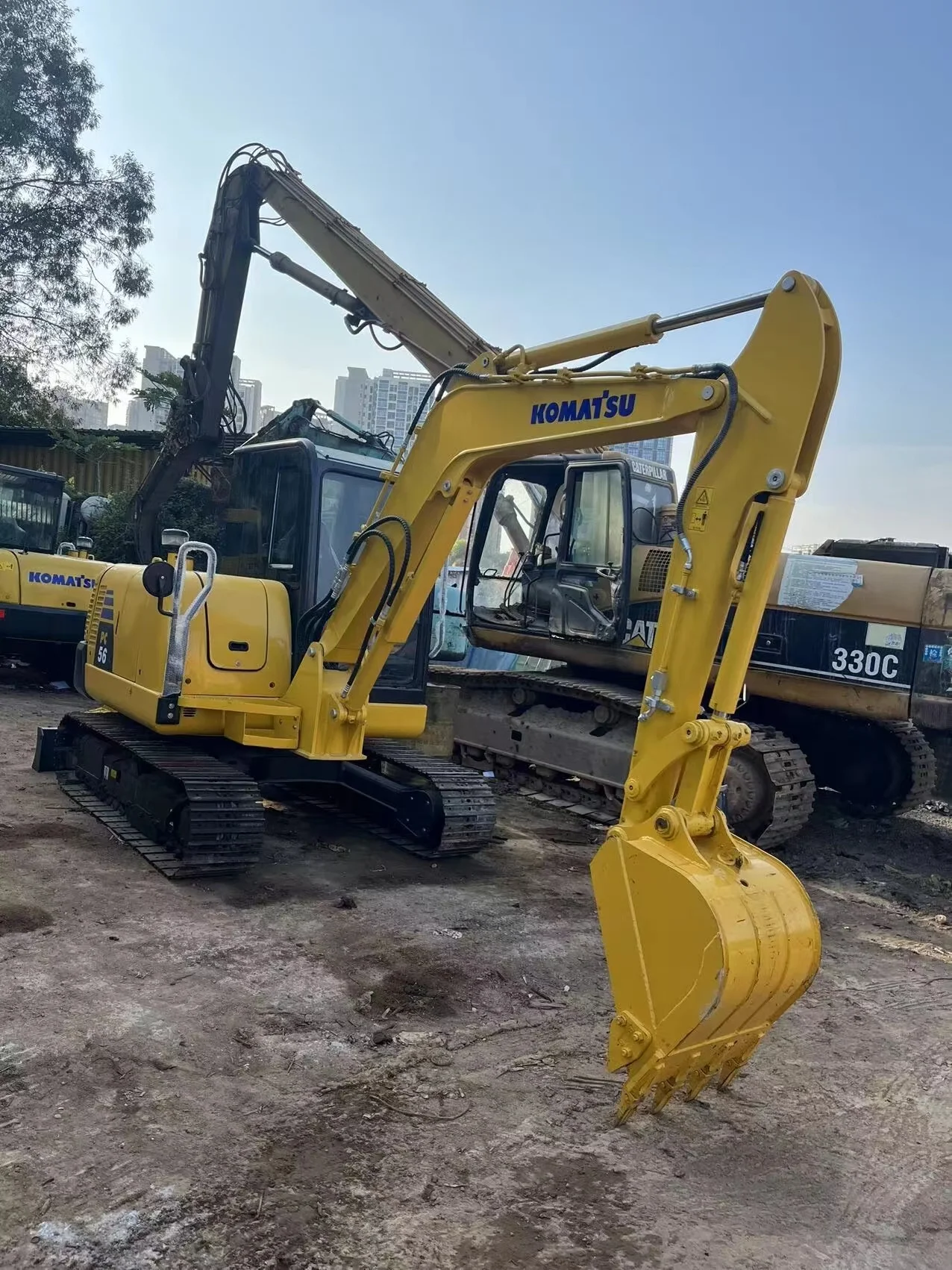 Japan Original 5 Ton Komatsu Pc56 Excavator Komatsu Pc56 Crawler ...