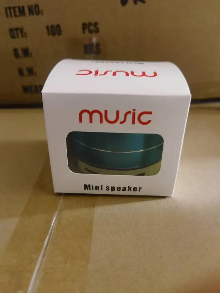 Metal Wireless Aux Pocket Speaker Lights Colorful Audionic Speaker ...