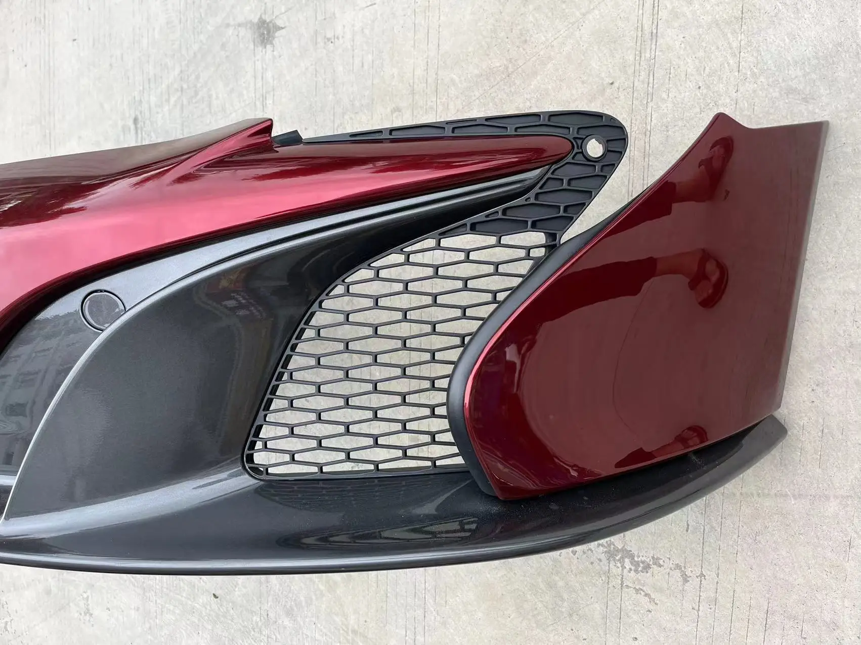 Mclaren 650S Front Bumper - Upgrade to New Design Bumper