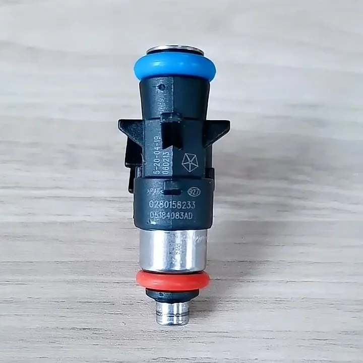 Fuel Injector 0280158233 For Chrysler 200 300 Town & Country Dodge ...