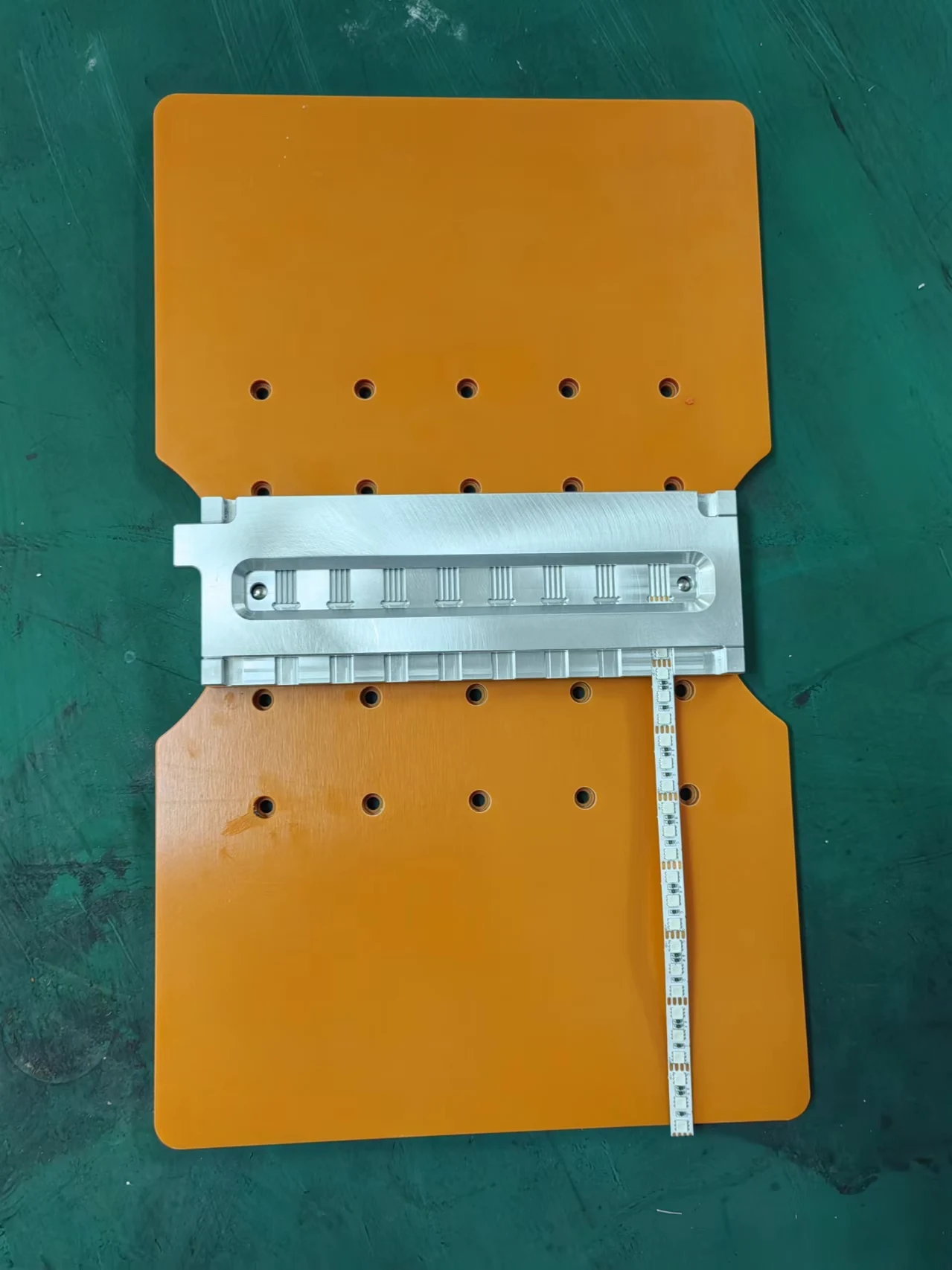 Robotic Soldering System - Automatic IC Soldering Machine