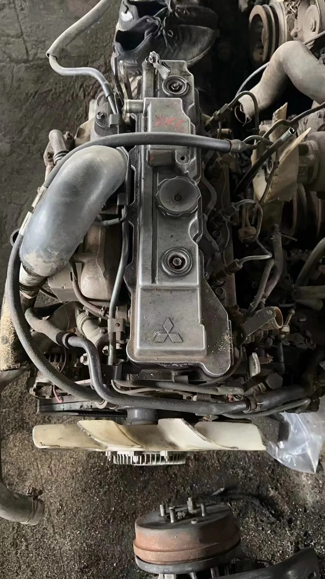 4m40 2.8L Used Engine Assembly 4M40T Machinery Engine for Excavator ...