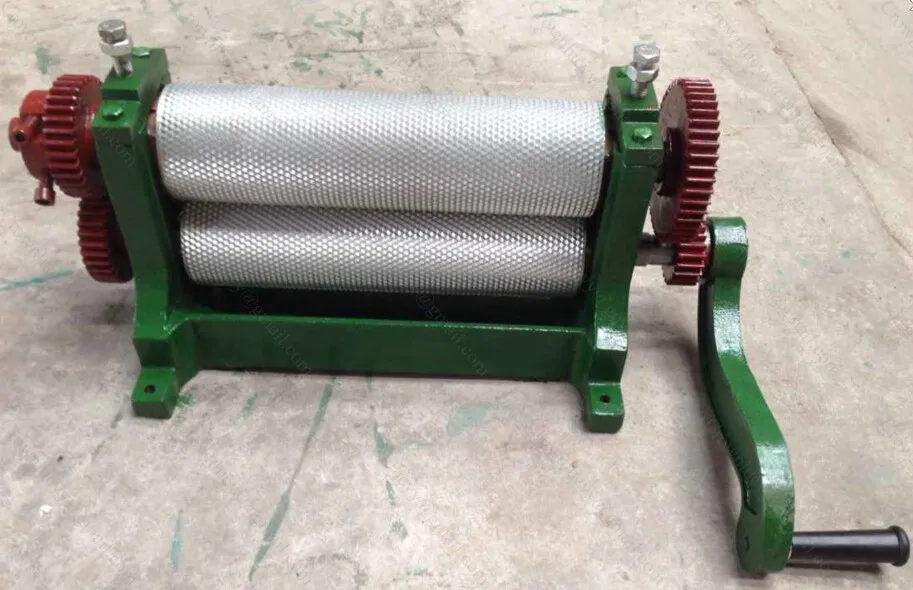 Good Quality Comb Foundation Roller/bee Wax Roller Machine/beeswax ...