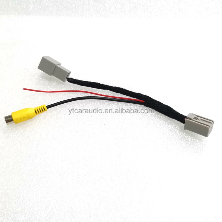 Mitsubishi 8 Pin Reverse Camera Wire Adapter - Reliable & Durable