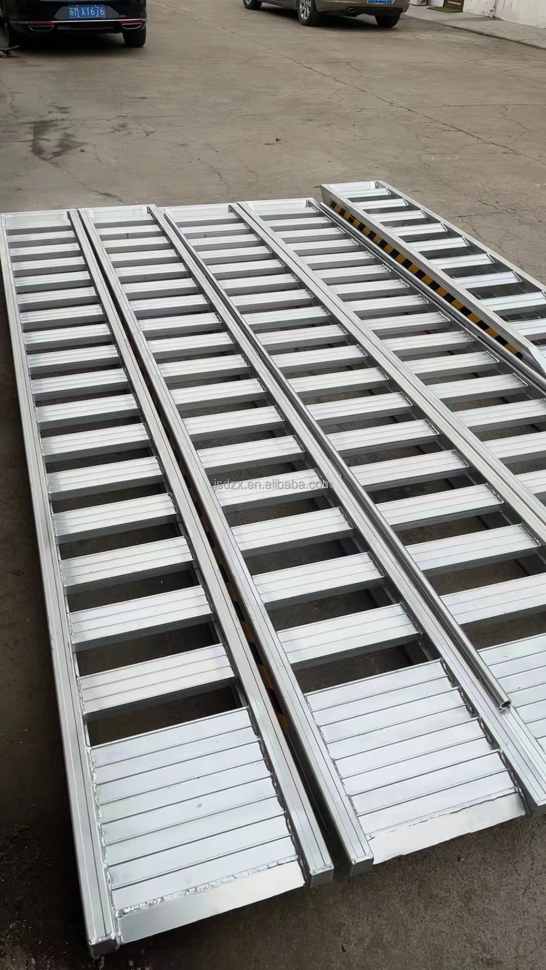Aluminum Offloading Ramps Folding Loading Ramps, 1500 Lbs Capacity for ...