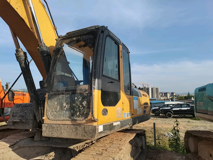 XCMG Official XE215S Amphibious Excavator| Alibaba.com