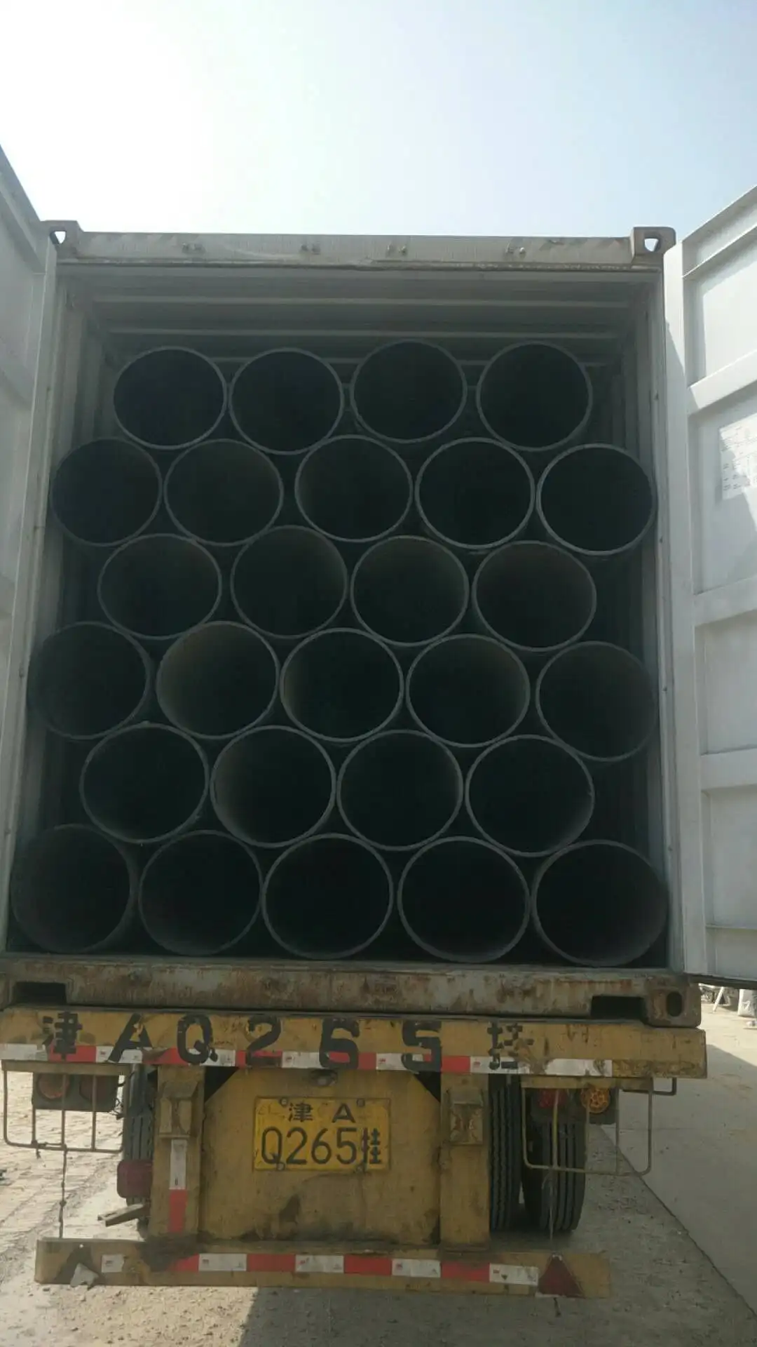 Pe100 Sdr33 450mm Hdpe Pipes With End Cap As Floating Pontoon Support ...