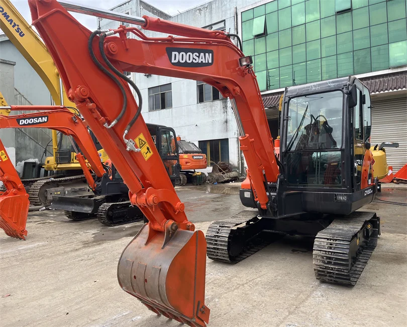 Used Doosan DX60 Excavator - High Efficiency & Reliability