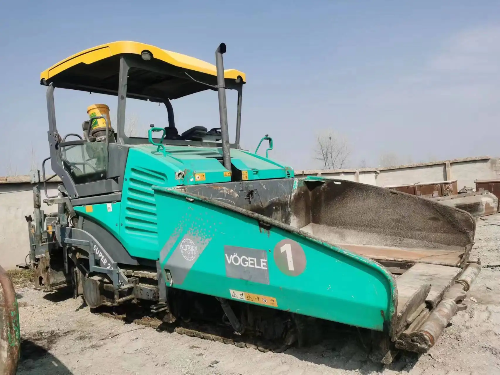 Vogele Asphalt Pavers - Durable, Efficient, and Versatile