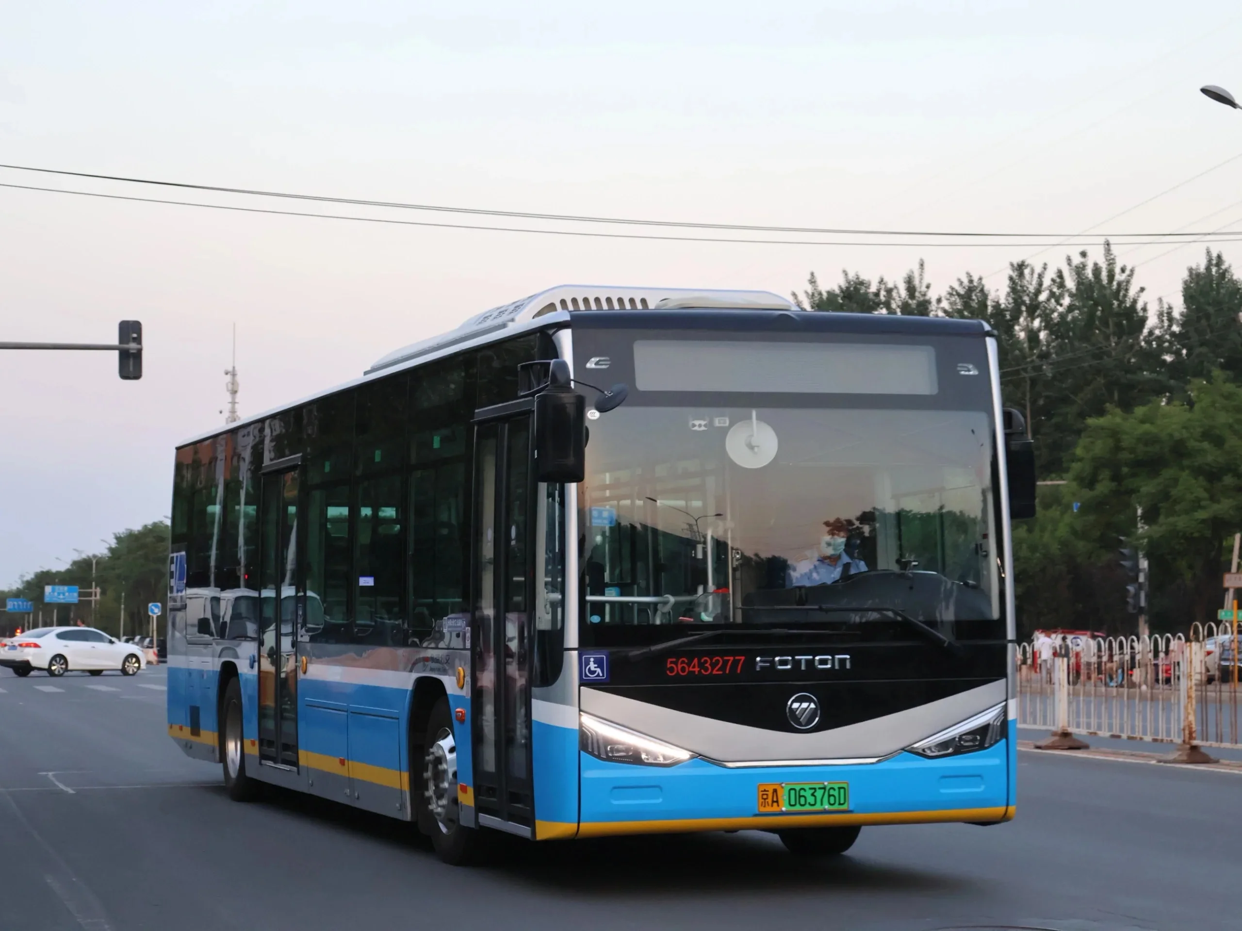 Customized Electric Bus Electrics School Bus 30 Seaters