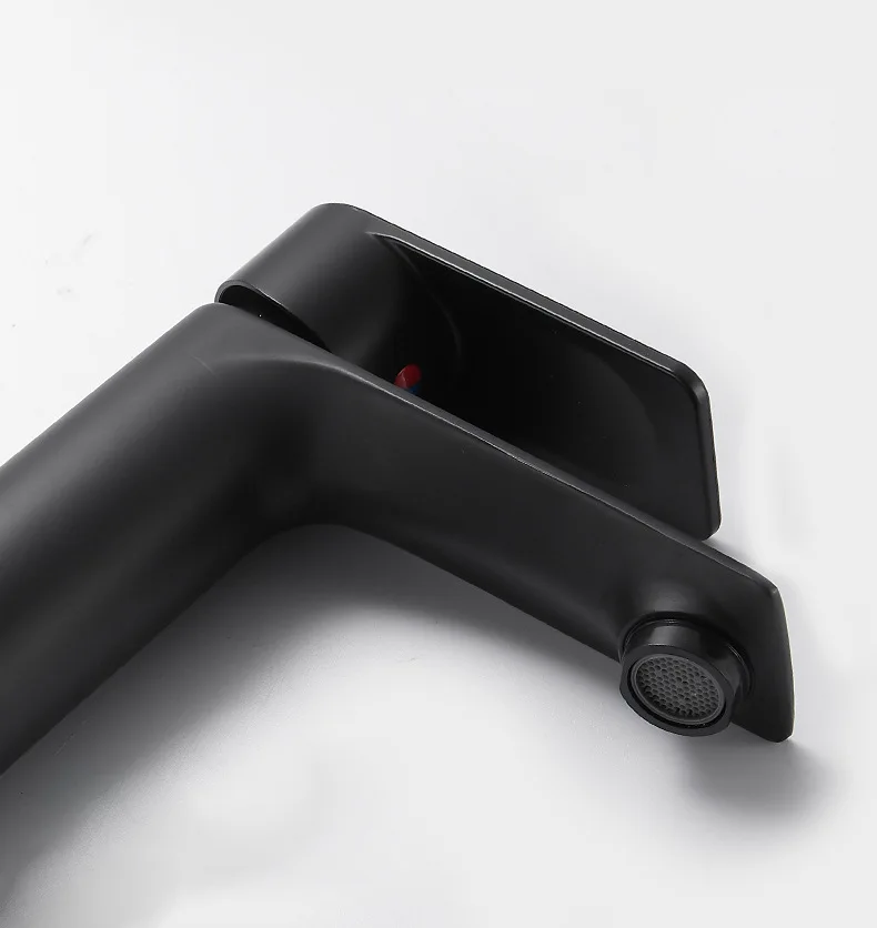 High Quality Modern Luxury Lavatory Brass Water Tap Faucet Designs ...