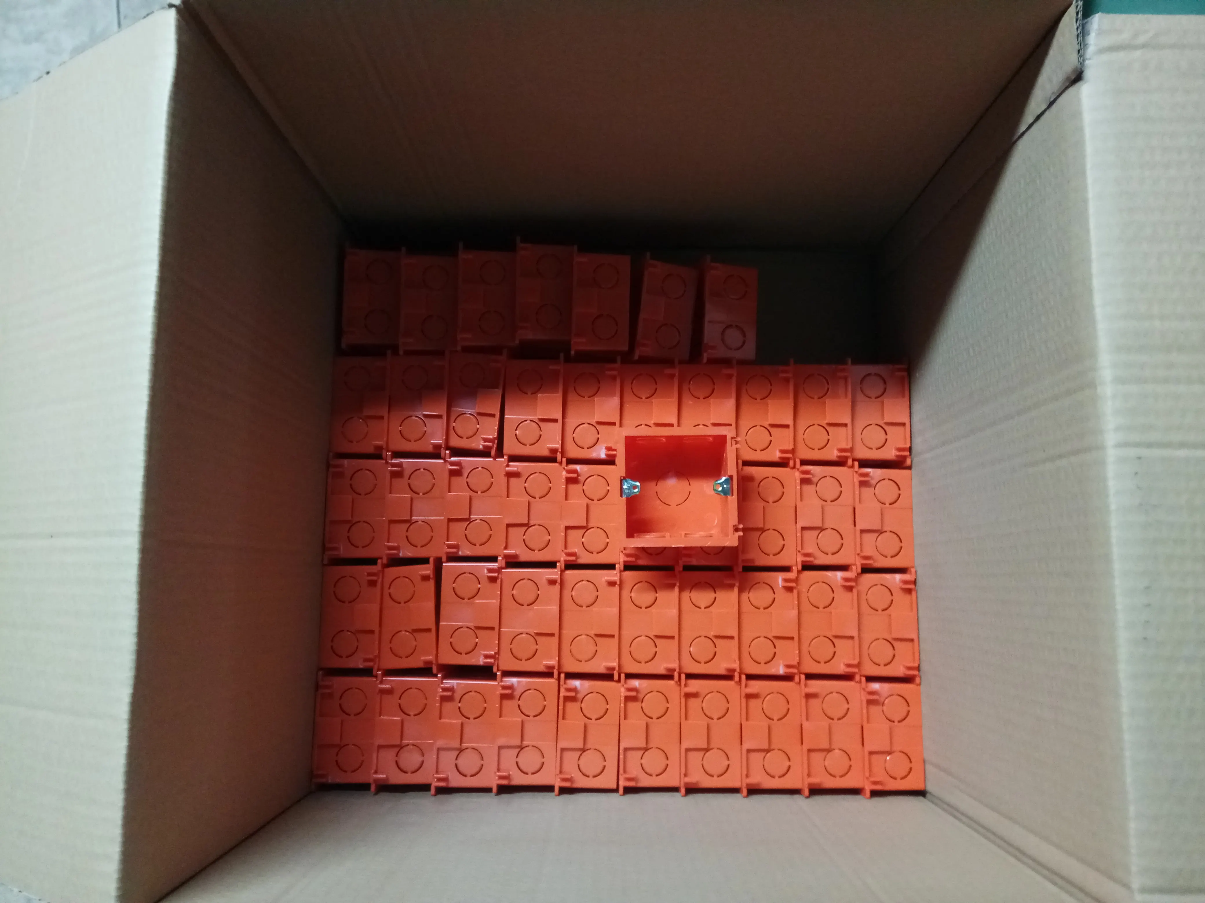 โรงงาน Oem สีทนไฟ Pvc ไฟฟ้า Knockout กล่อง - Buy Electrical Pvc ...