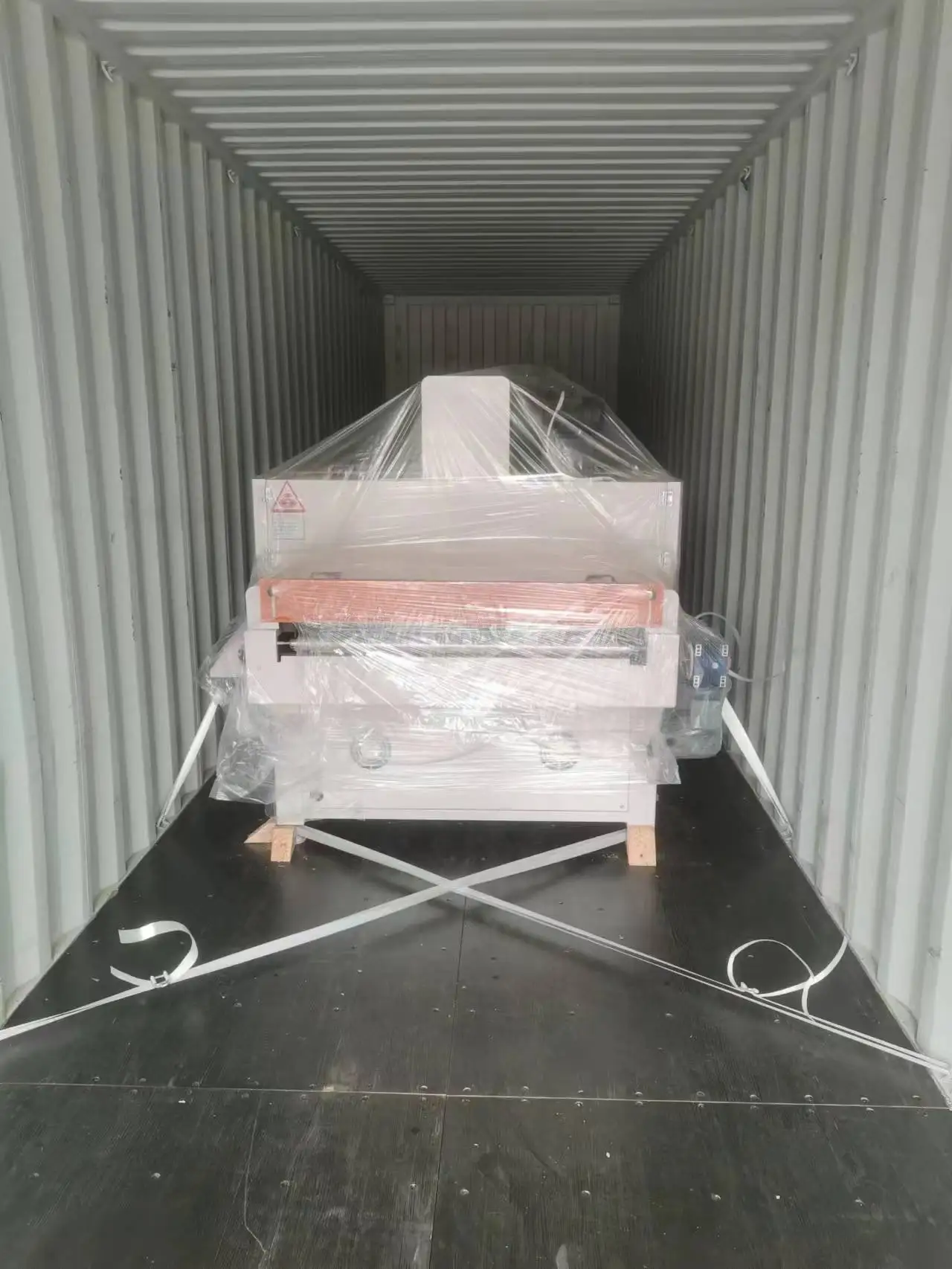 China Automatic Paint Spraying Line Cnc Uv Painting Machine Coating ...