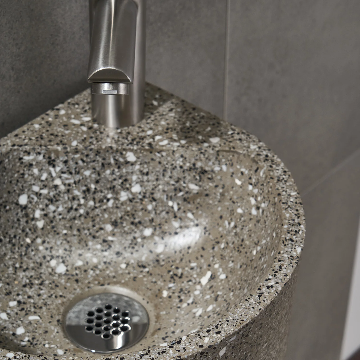 Conrazzo Rectangle Shape Concrete Wash Basin Bathroom Freestanding Sink ...