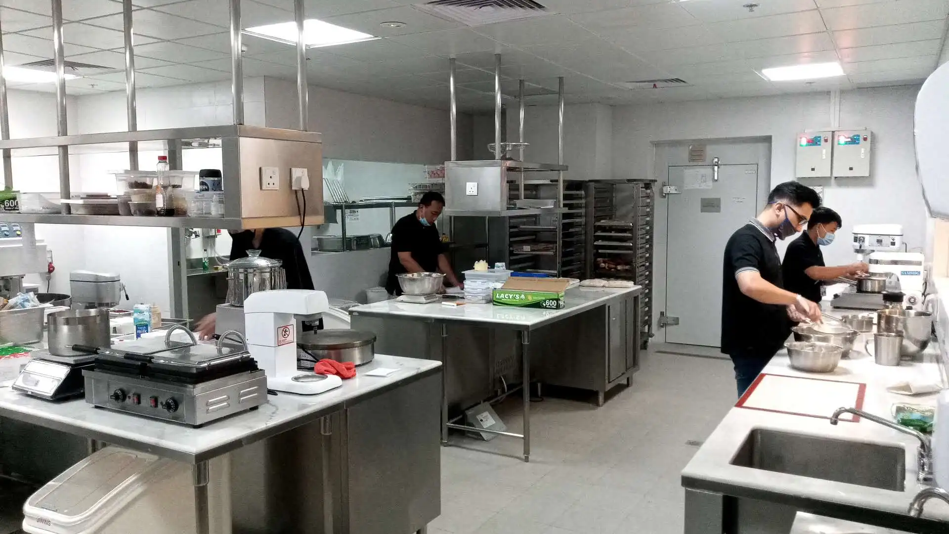 Star Hotel Kitchen Equipment - Commercial Catering Solutions