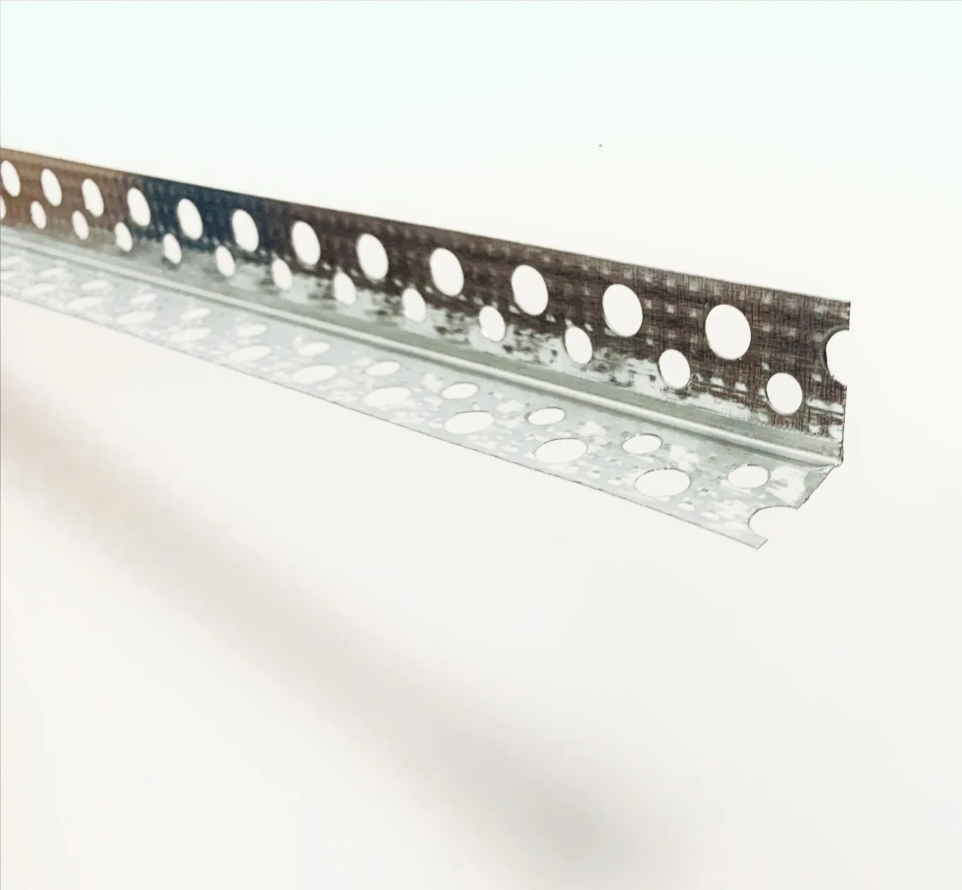 Galvanized Steel Drywall Profile Perforated R Angle Wall Corner ...