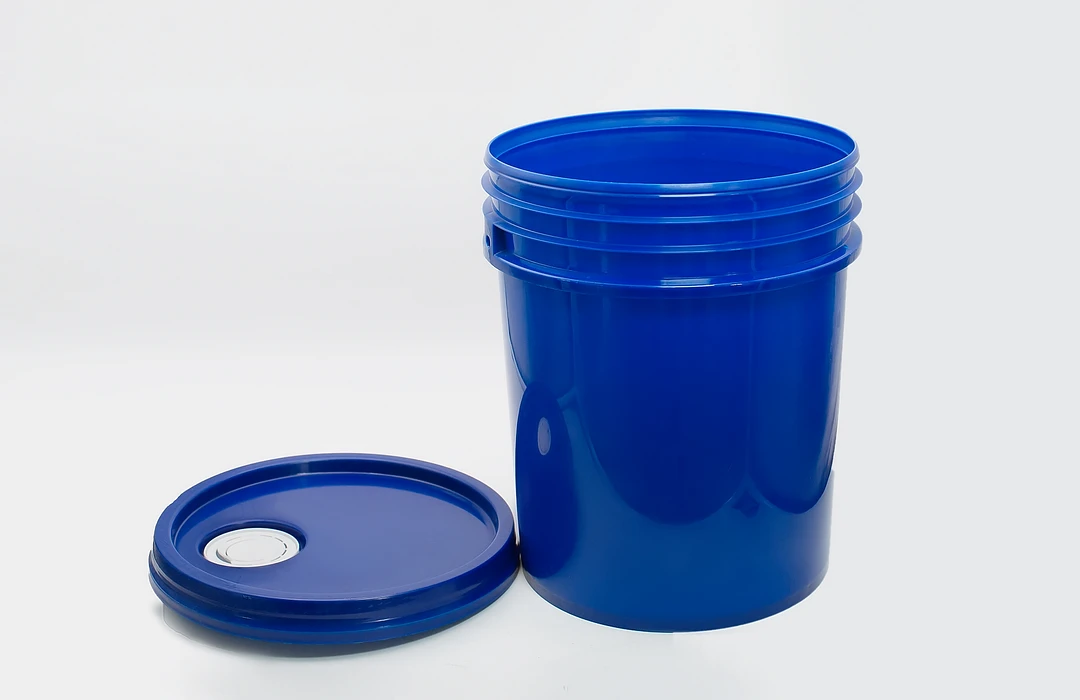 19 Liter Plastic Buckets - Durable & Versatile Solutions