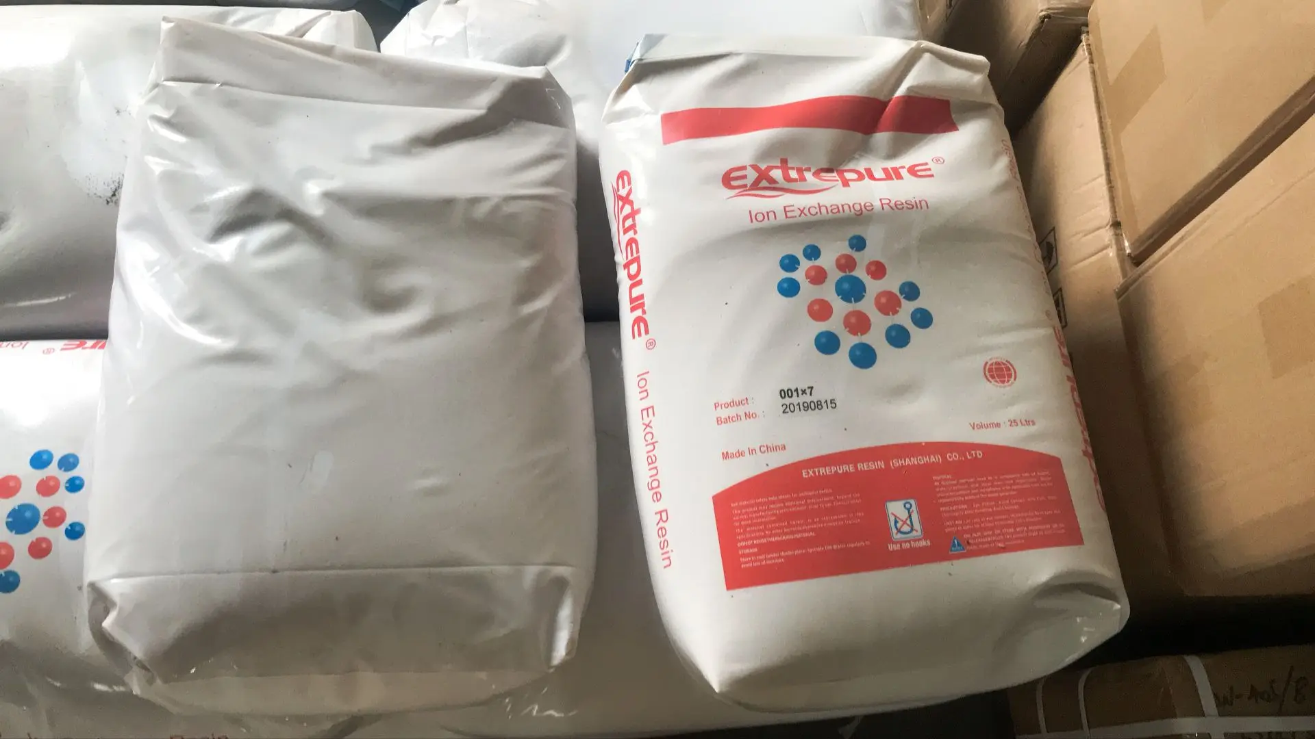 Famous Supplier Ion Exchange Resin Water Softener Pure Water Extrepure ...