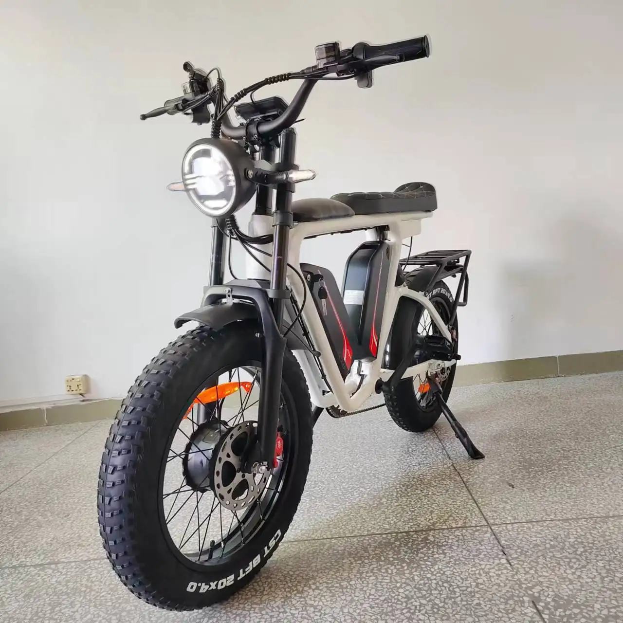 Dual Motors Dual Batteries Ebike - 48v1000w*2 F/R 22ah*2
