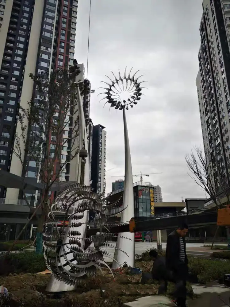Customized Outdoor Kinetic Wind Art - Large Stainless Steel Sculptures