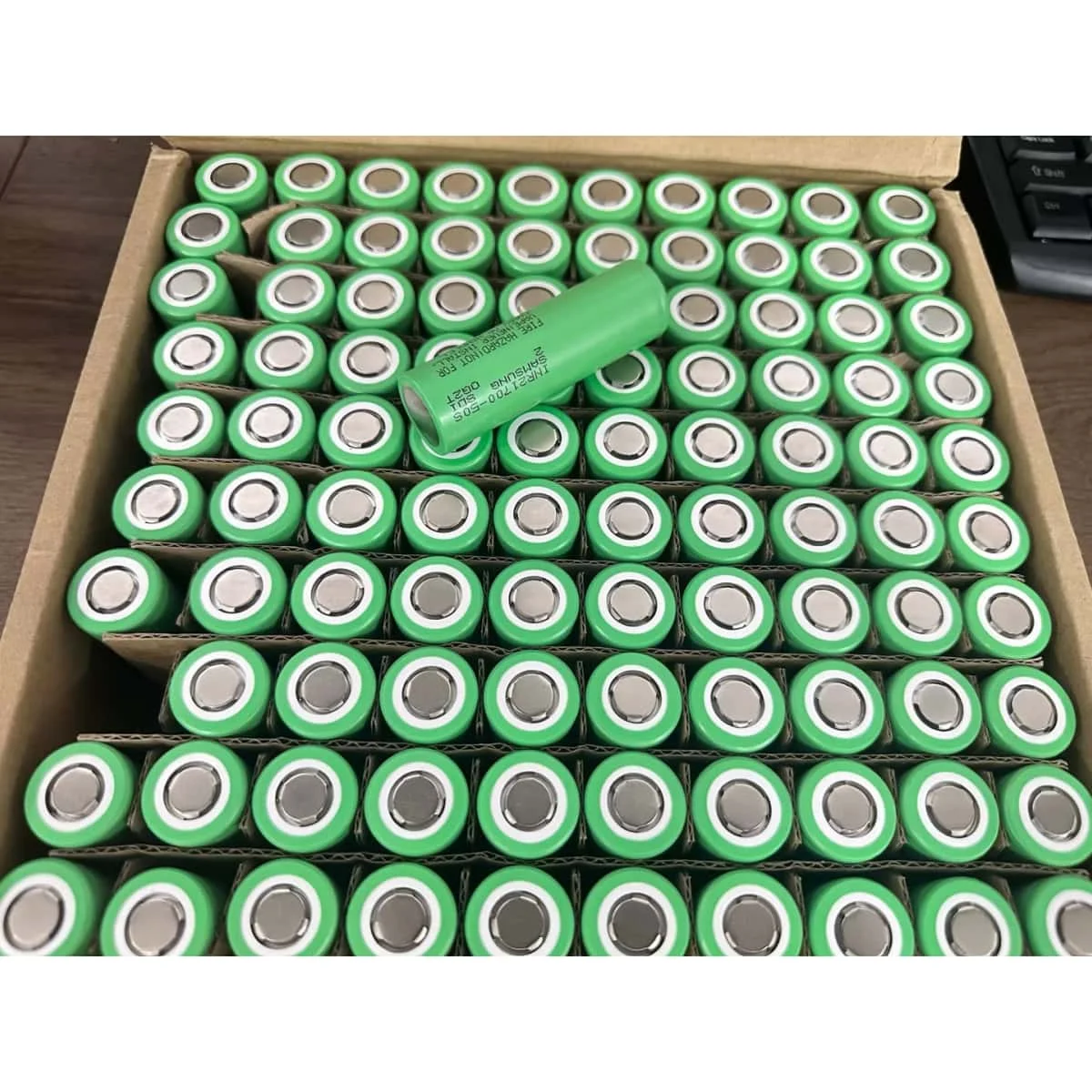 3.7v Ncr21700t 21700 Cylindrical Li-ion Battery 5000mah 18.5wh 3c ...