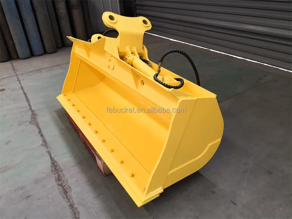 Mini Excavator Tilting Bucket For Komatsu Pc30 Excavator Slope Cleaning ...