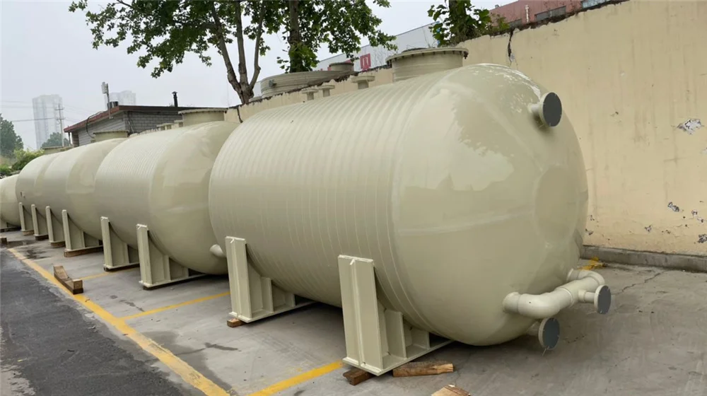 50000 Liter & 100000 Liter Plastic Tanks - Durable & Corrosion Resistance