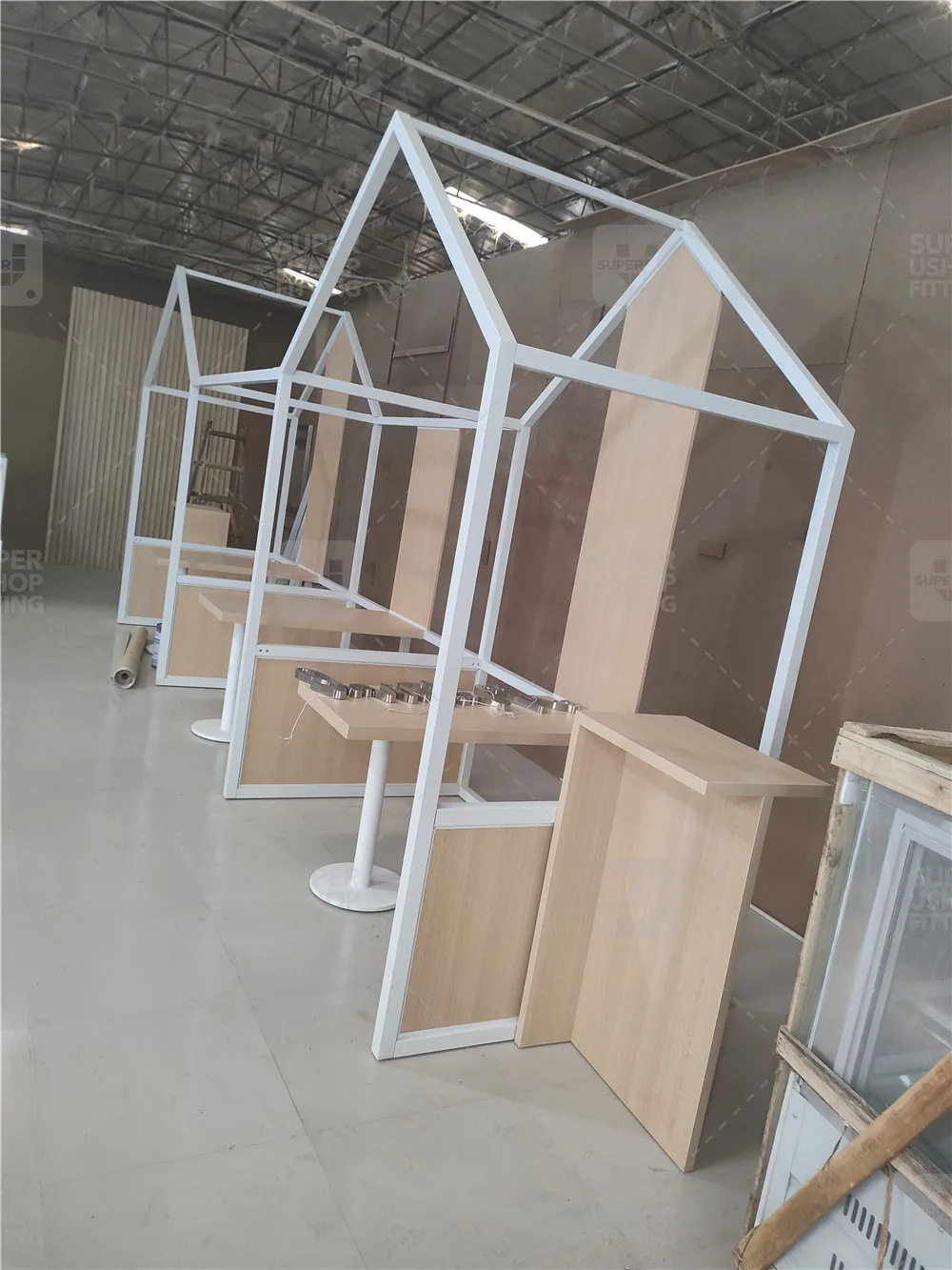 Custom Bubble Tea Cafe Shop Decoration Wooden Milk Tea Shop Display ...