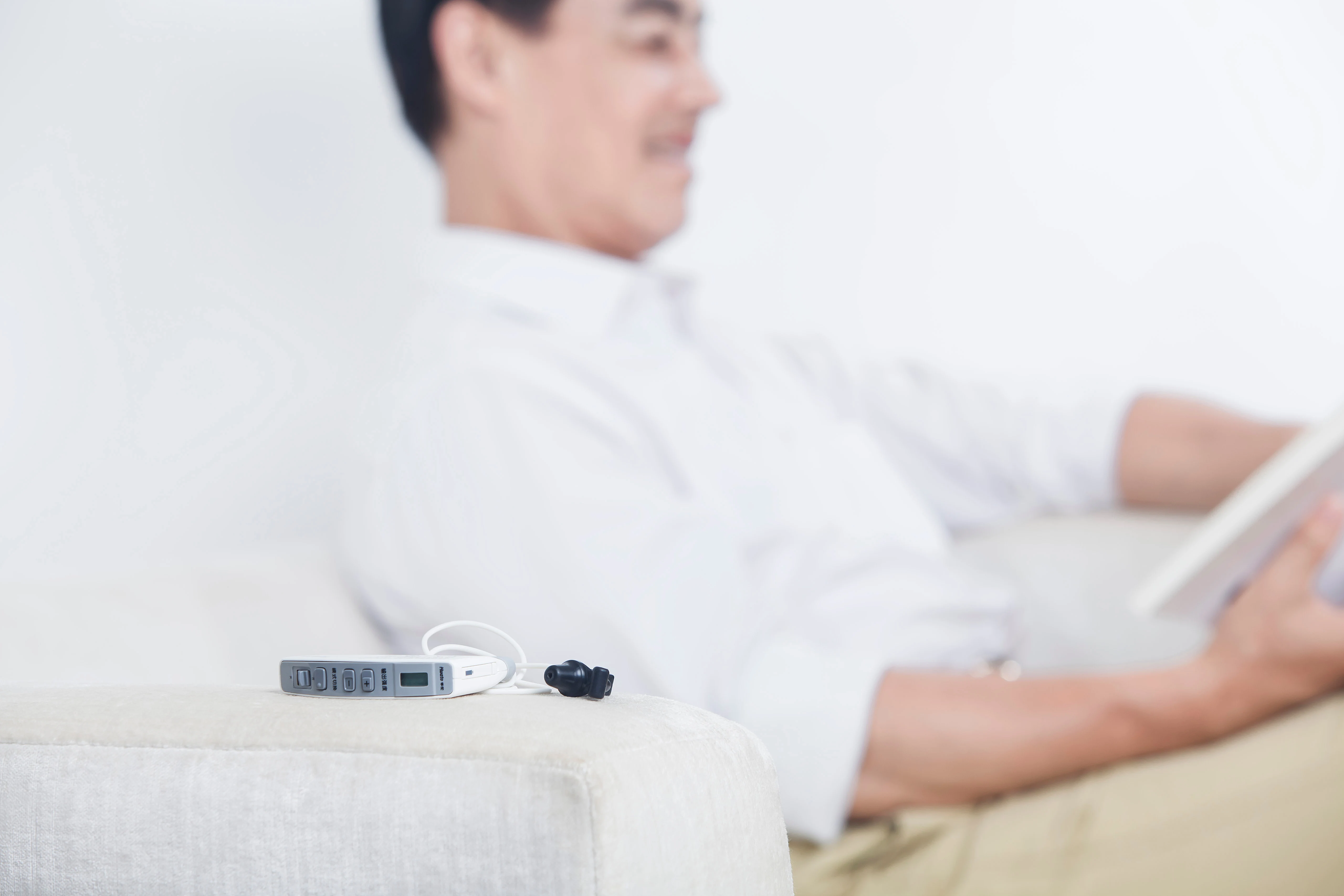 Hwato Ear Vagus Stimulator - Rehabilitation Therapy Equipments