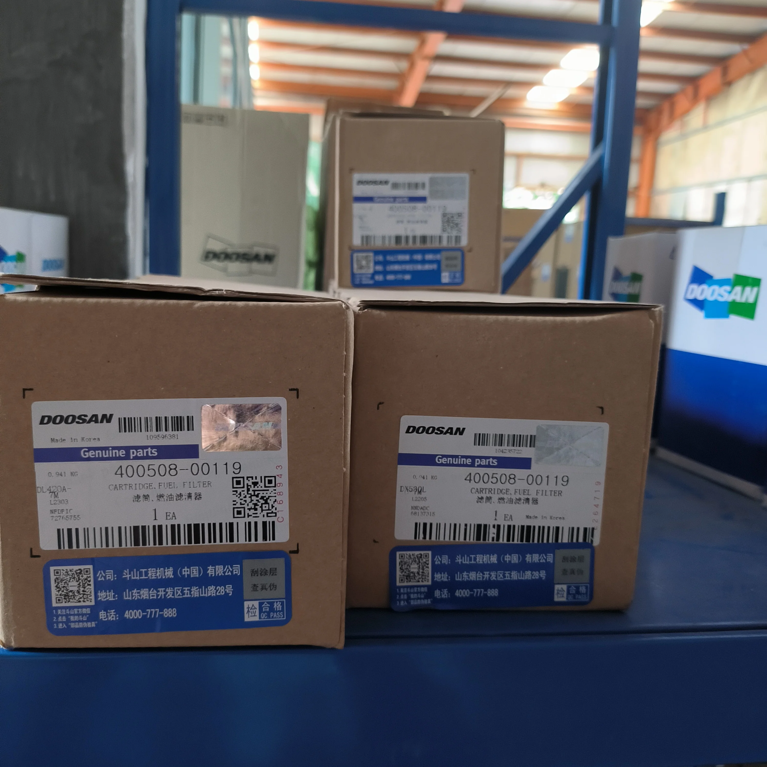Doosan Daewoo Excavator element Doosan Excavator DX Original Pre Fuel ...