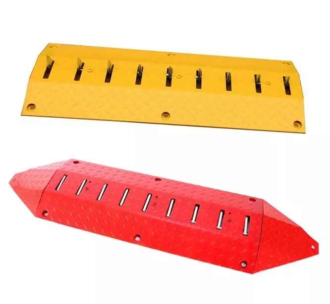 Two/One Way Road Spikes - Effective Traffic Barrier & Tyre Killer ...