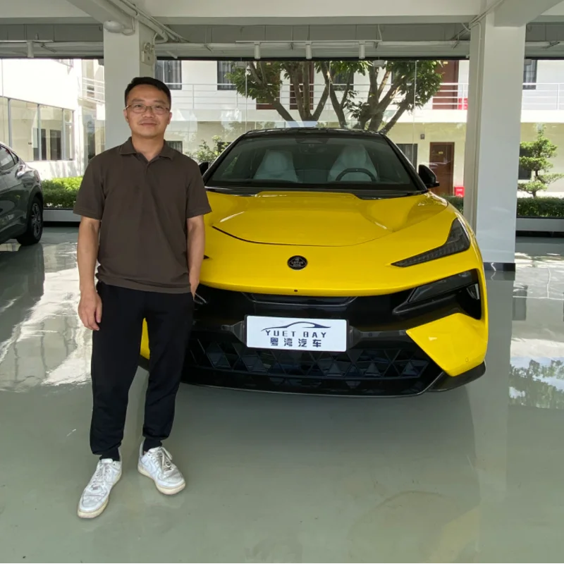 Exporting Chinese cars to the world Product Show Stream 2023 - Alibaba.com