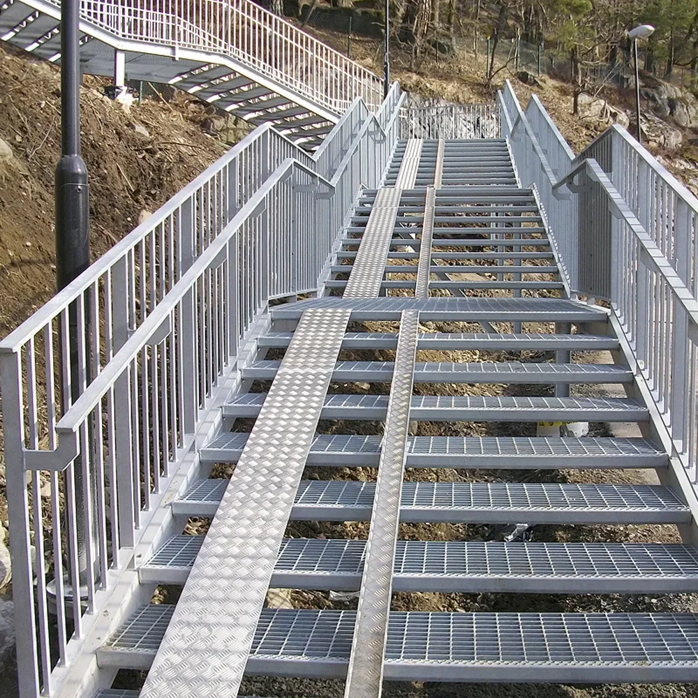 Modular Stainless Steel Stair Grating System with Diamond Plate Steps ...