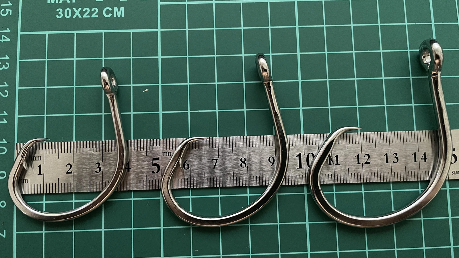 Saltwater Demon Short Shank 39950 Stainless Steel Circle Fishing Hook ...