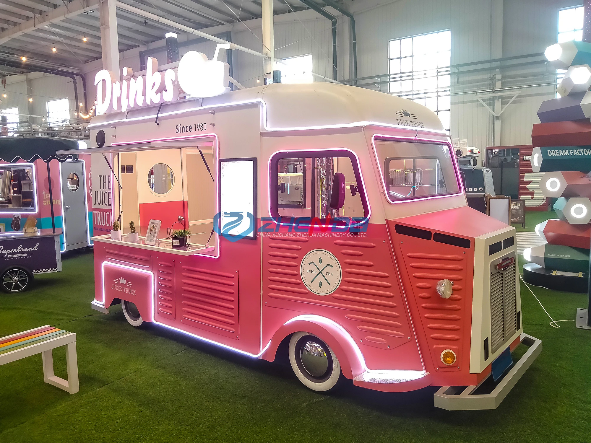 Customized Street Catering Trailer - Mobile Food Truck