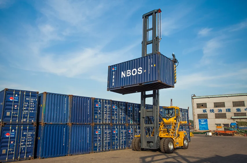 9 Ton Lifting Capacity Empty Container Handler XCH908K Widely Use in ...