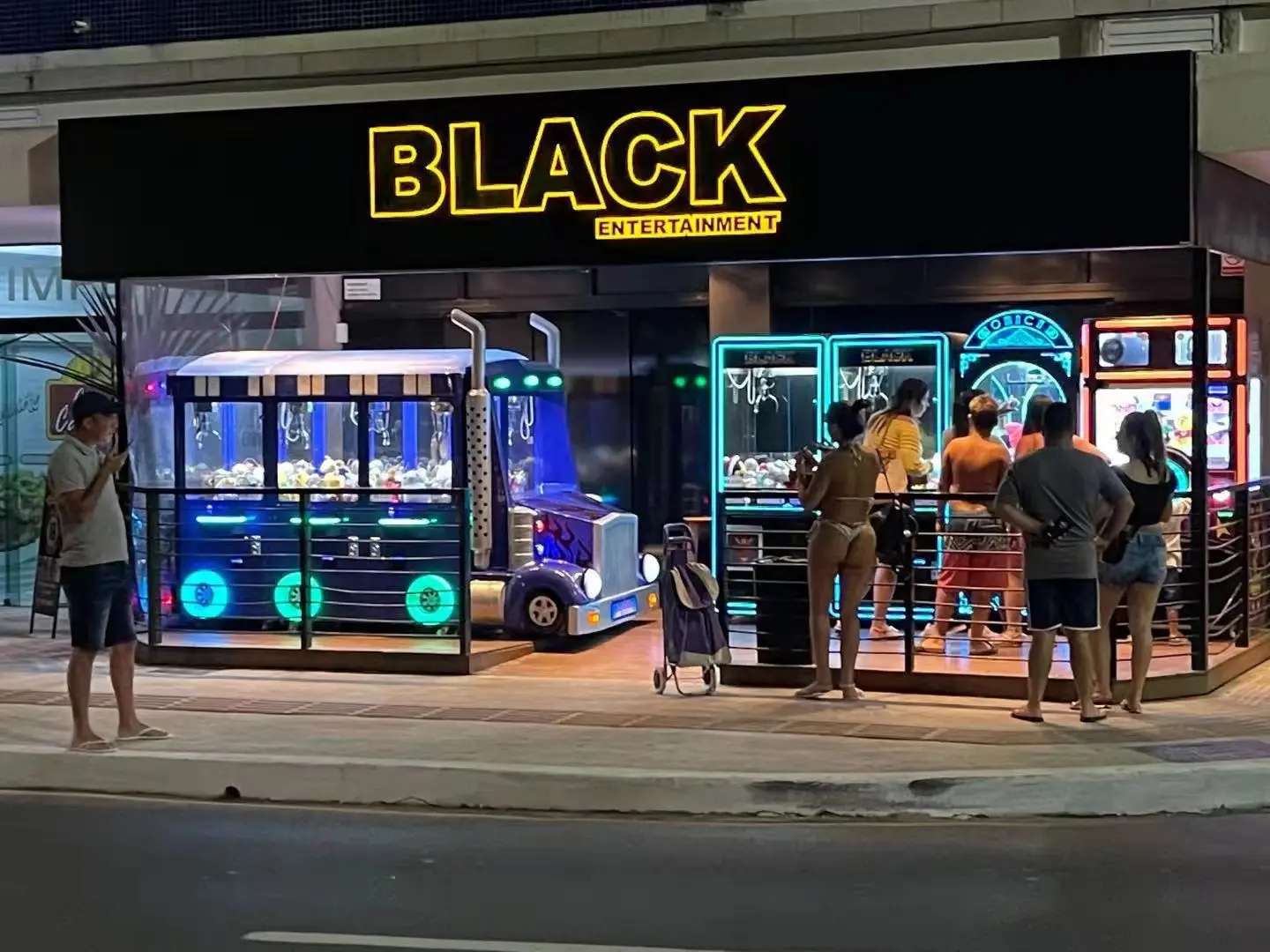 Prize Zone Zone Claw Crane Game 36" Toy Catch Machine