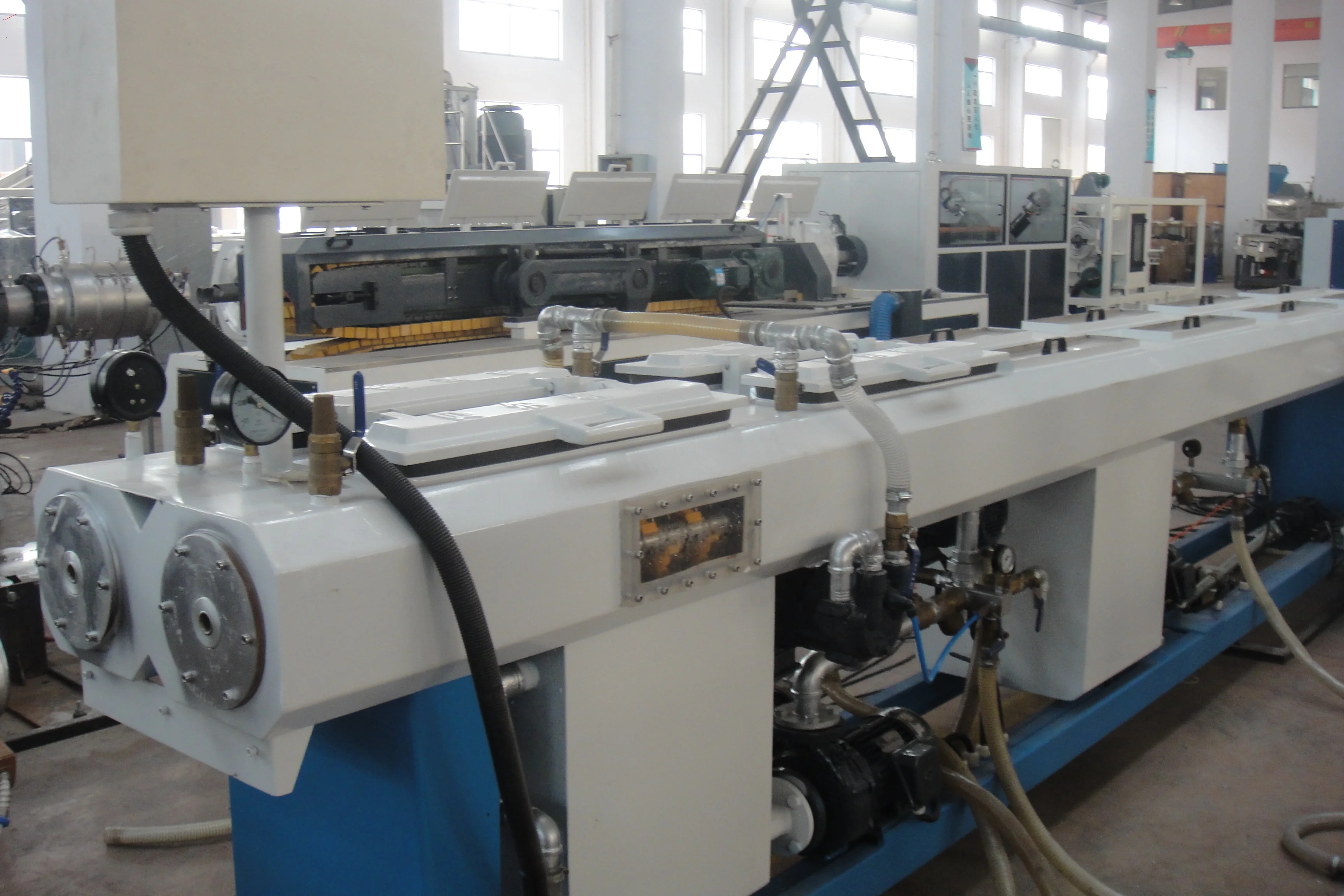 Fully Automatic 50 To 110mm Pp Ppr Tube Pipe Vacuum Forming Tank - Buy ...