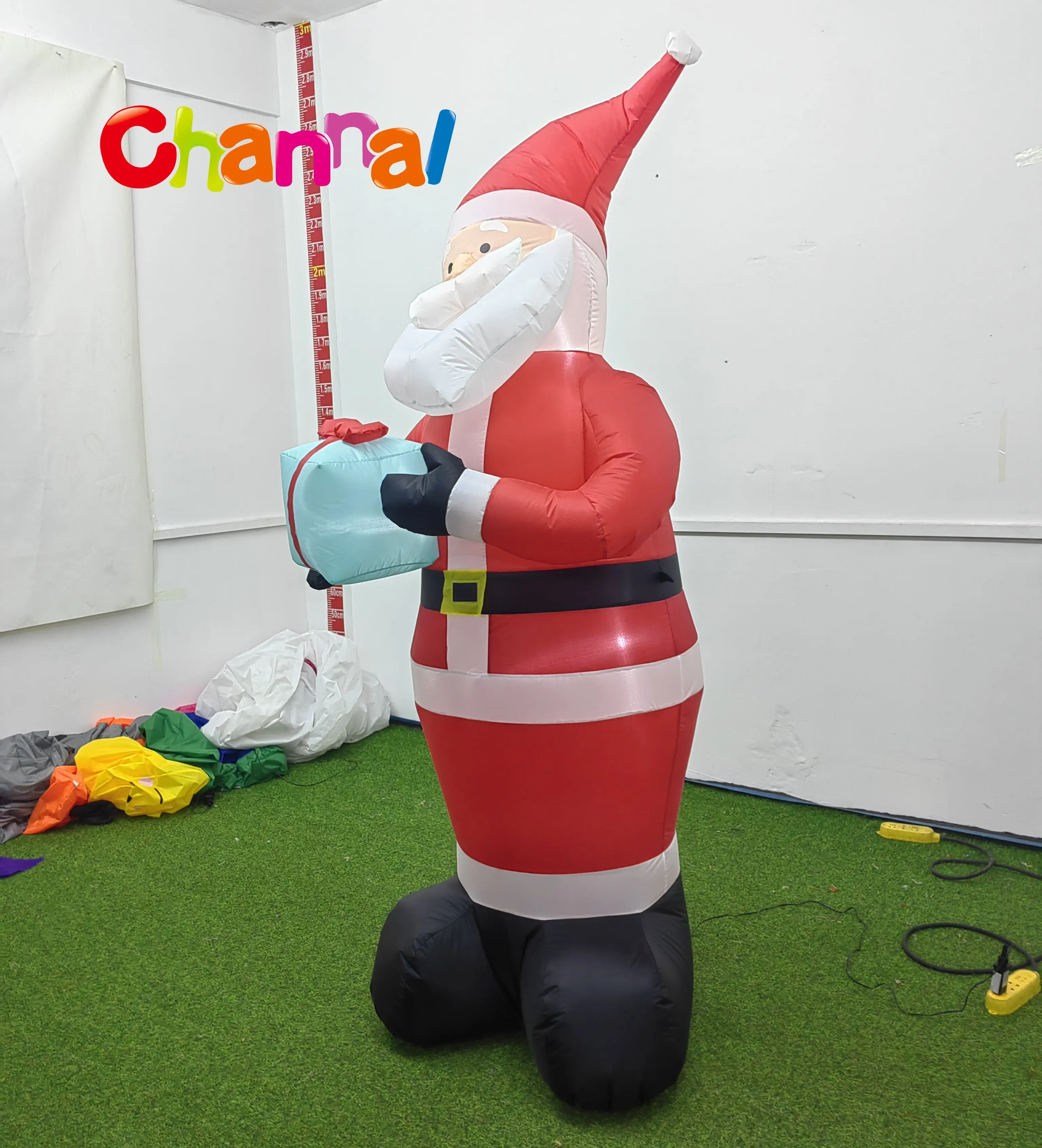 Giant 10FT Santa Inflatable Decor with LED Lights, Light up Outdoor ...