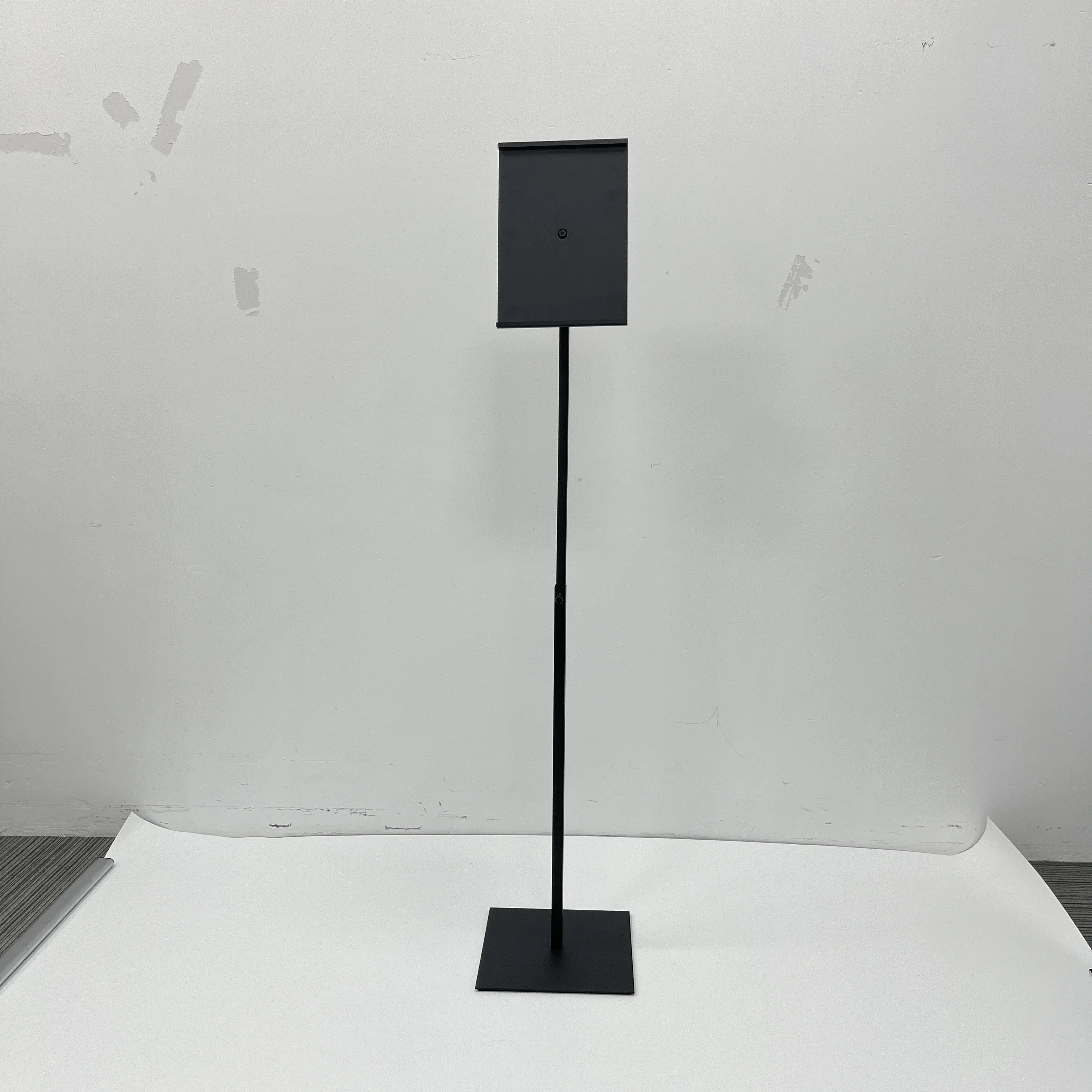 ARRITEC A4 Sign Billboard Poster Stand - Durable & Eco-friendly