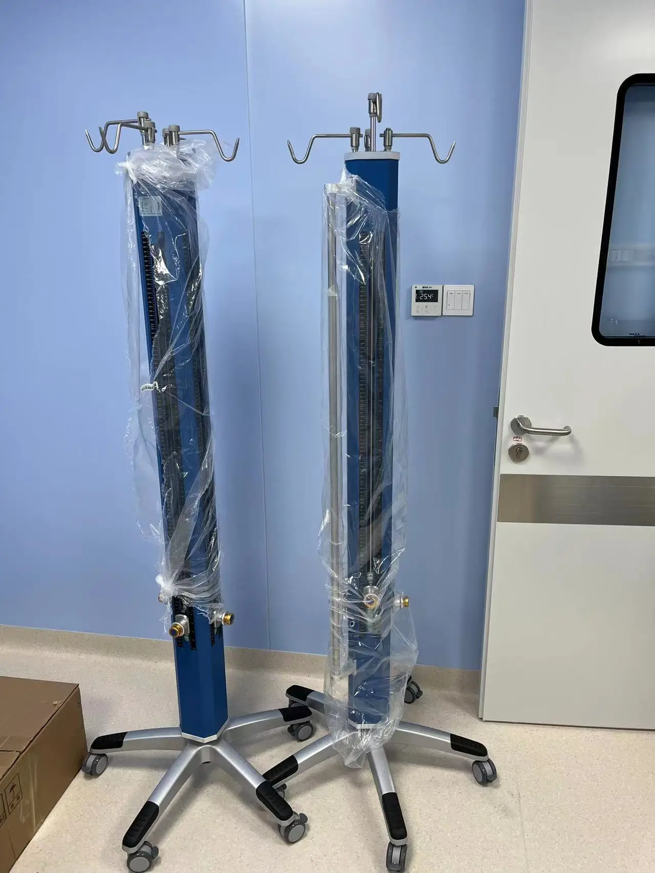 Hospital Medical Surgery Table IV Pole Attachment Hospital Furniture ...