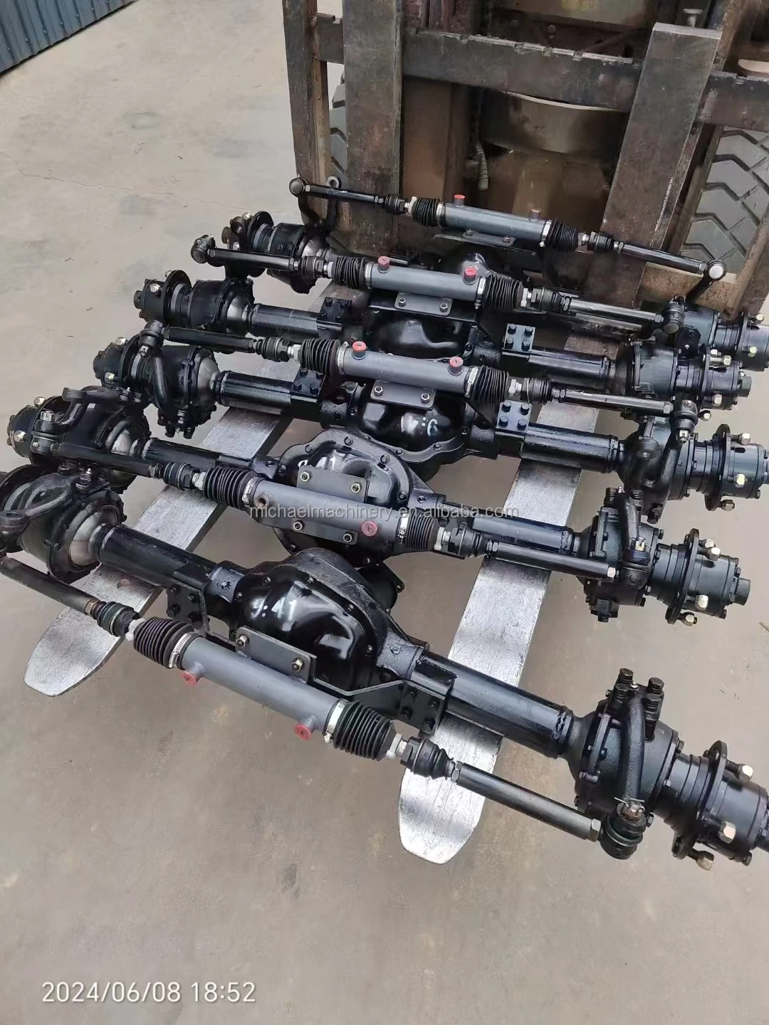 Customized 4X2 Small Mini Trailer Tractor Front Wheel Steering Axles ...