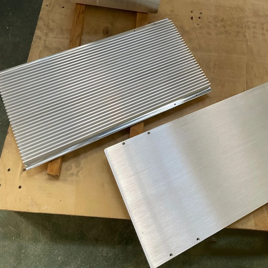 Customizable High-power Dense Tooth Radiator Electronic Chip ...