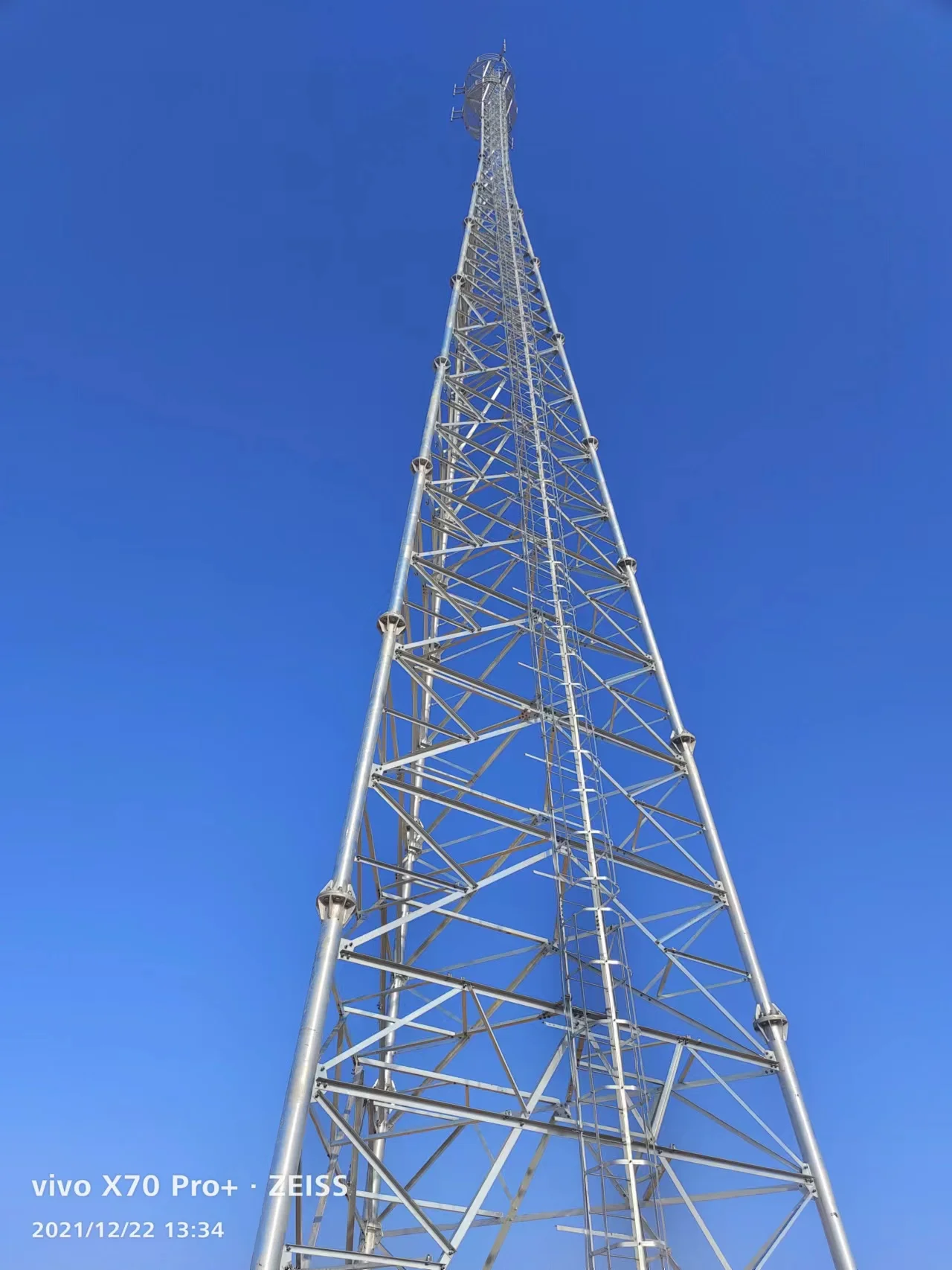 Steel Structure Column Angular Lattice Radio Communication 3 Legs 3-leg Isp Stand Alone ...