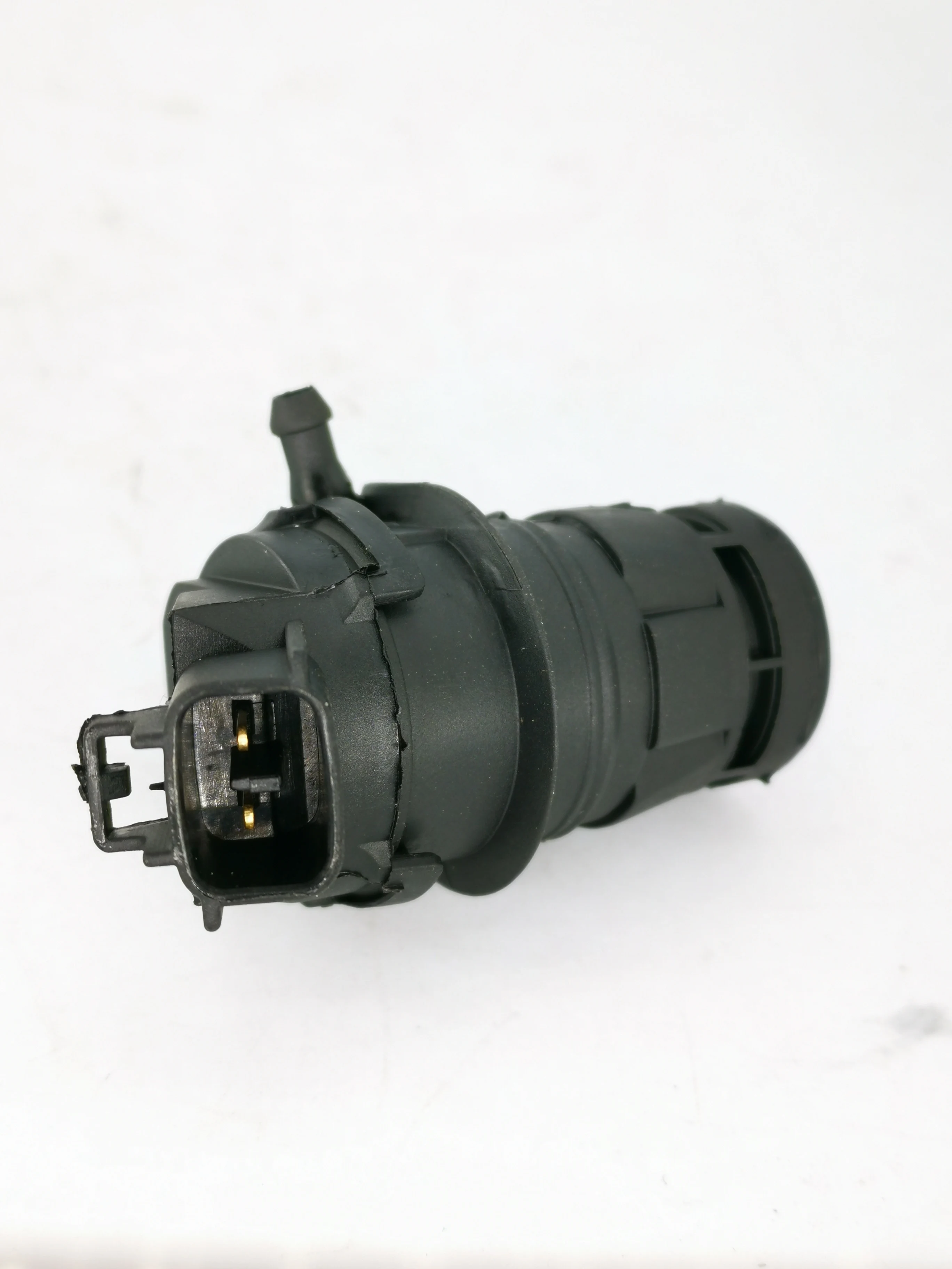 Windshield Washer Pump 8533060190 for Toyota Camry & Lexus