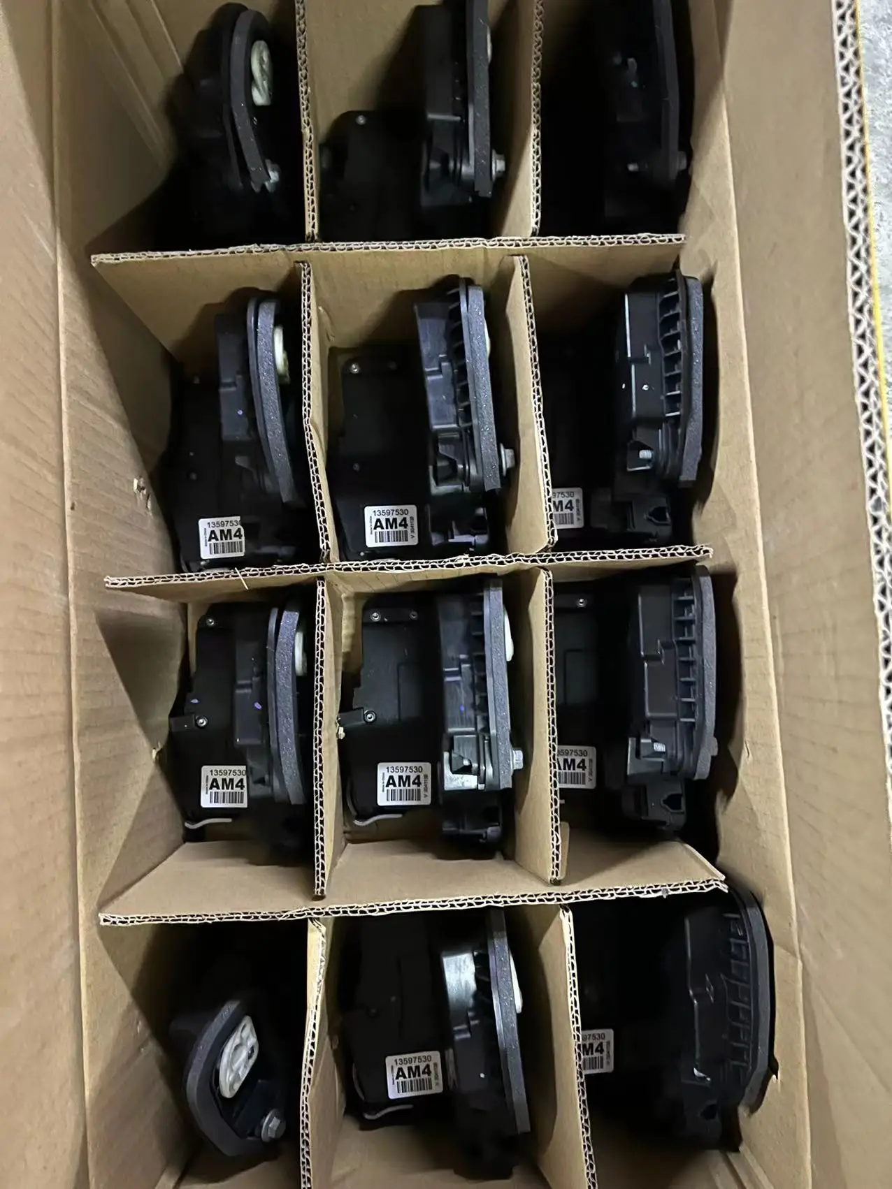 汽车配件前门闩锁总成/门锁块OEM13533585 13546475 13533584 13546476雪佛兰马里布XL Equino西装外套 ...