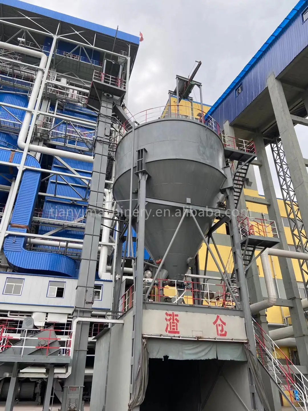 Vertical Lifting Hopper Bucket Elevator for Mining Coal Sand