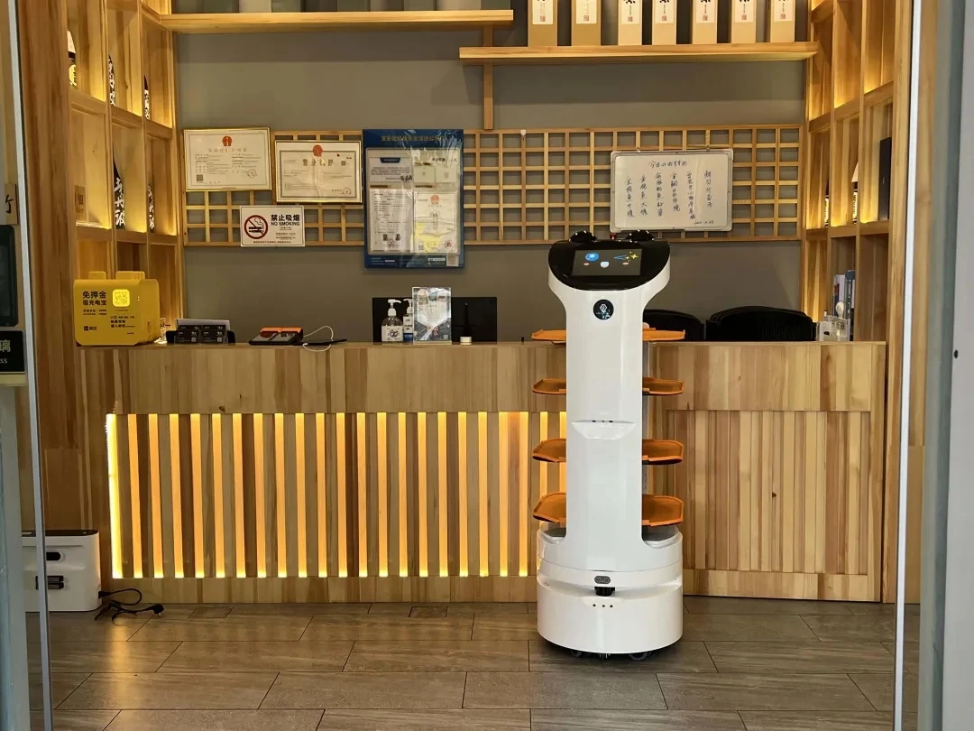2023 New Automatic Food Delivery Robot Waiter Hotel Intelligent Robot ...