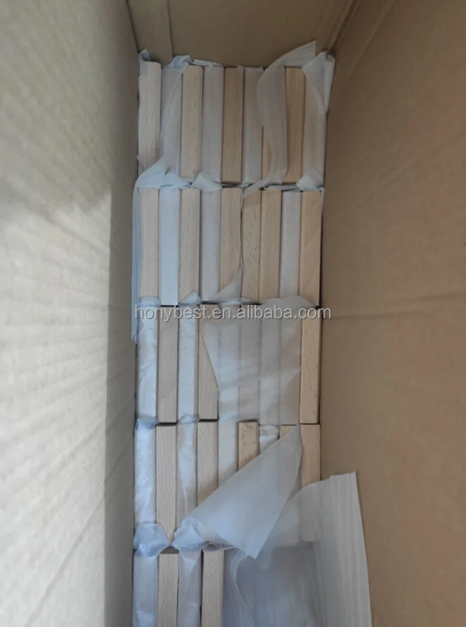 Pine Wood Place Card Holder - Perfect for Weddings & Offices