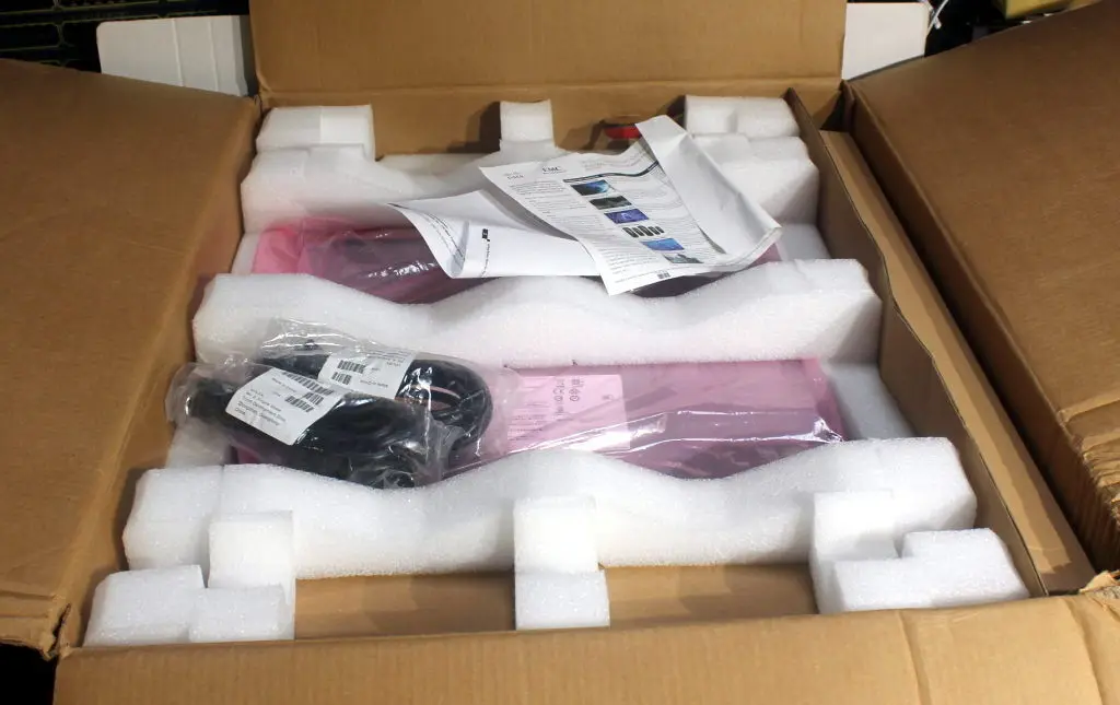 DS-C9148T-48PETK9 MDS 9148T 32G FC Switch with POE & Stackable